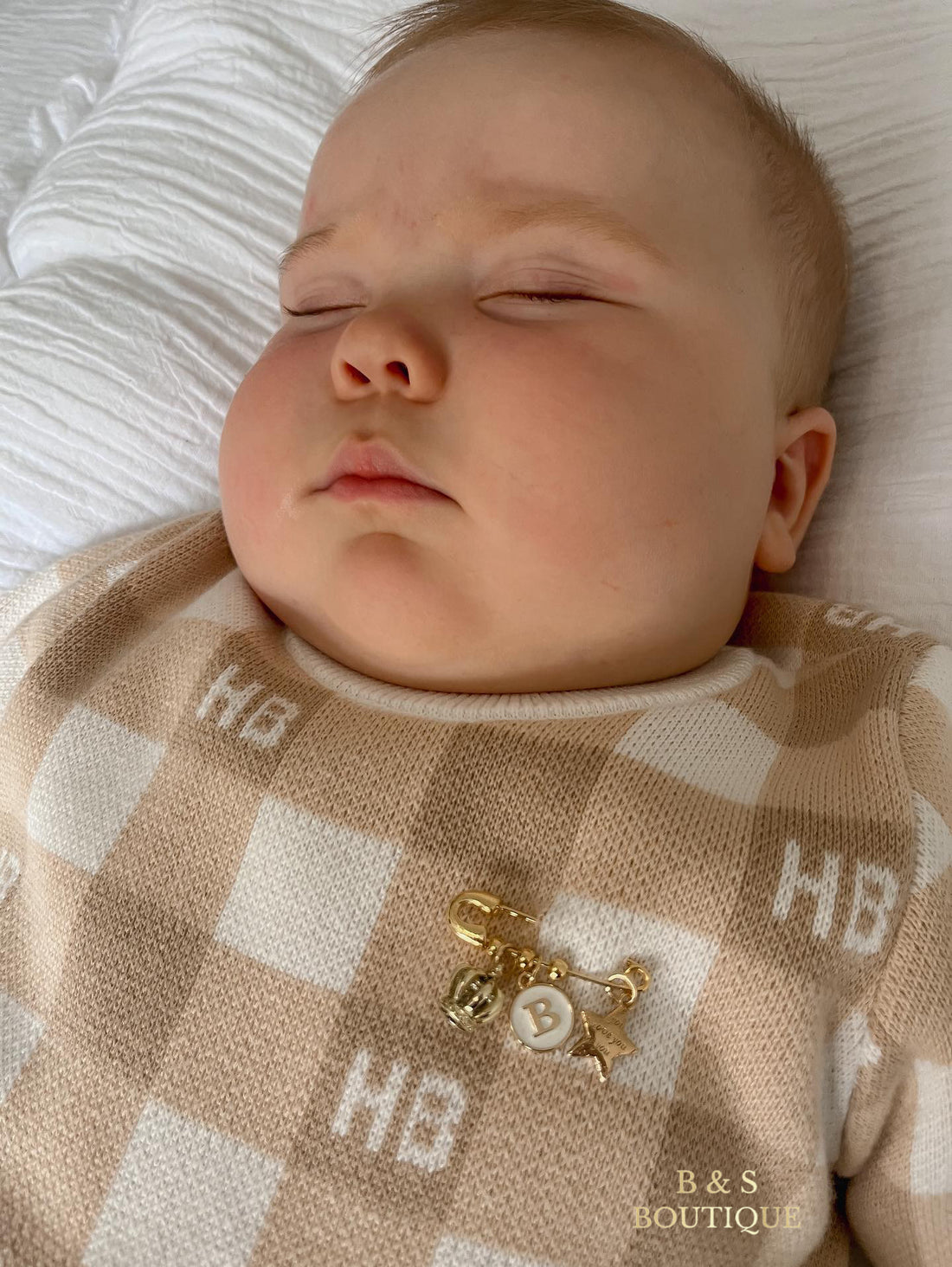 Baby Keepsake Pins | Baby Hamper|Dummy Chains| Swaddles|Bows|Gift Sets ...